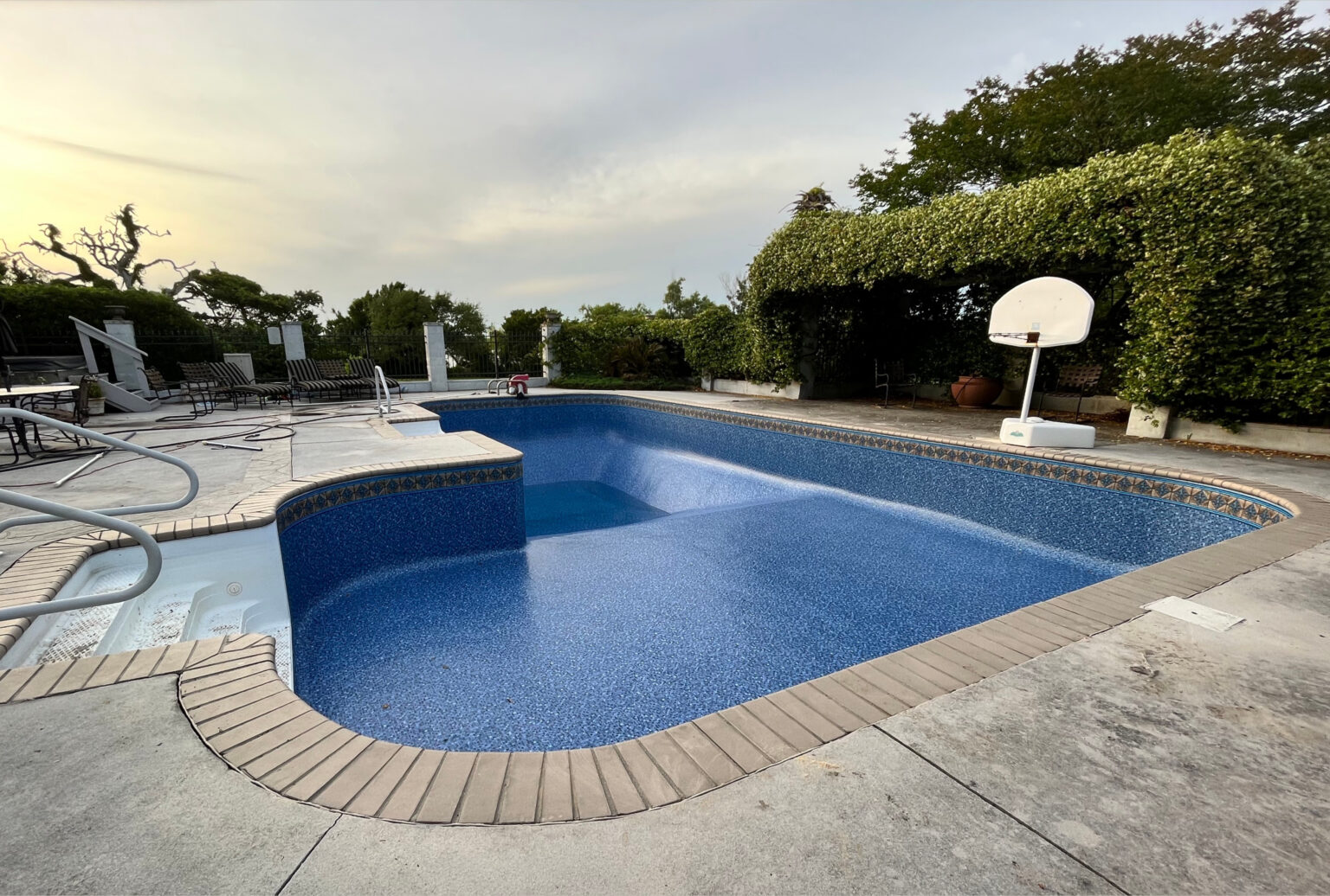 Vinyl Liner Pros – Inground Pool Liner Replacement
